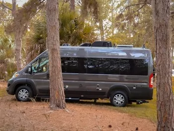 Class B RV Rental in St. Petersburg, FL - 2024 Thor Sequence 20K 26977 ...